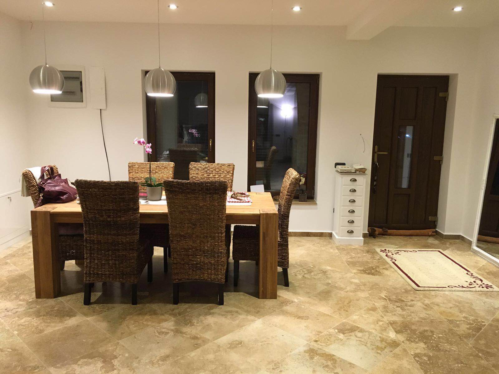 Travertin Interior - Placaje, Trepte, Glafuri - Pret Bun